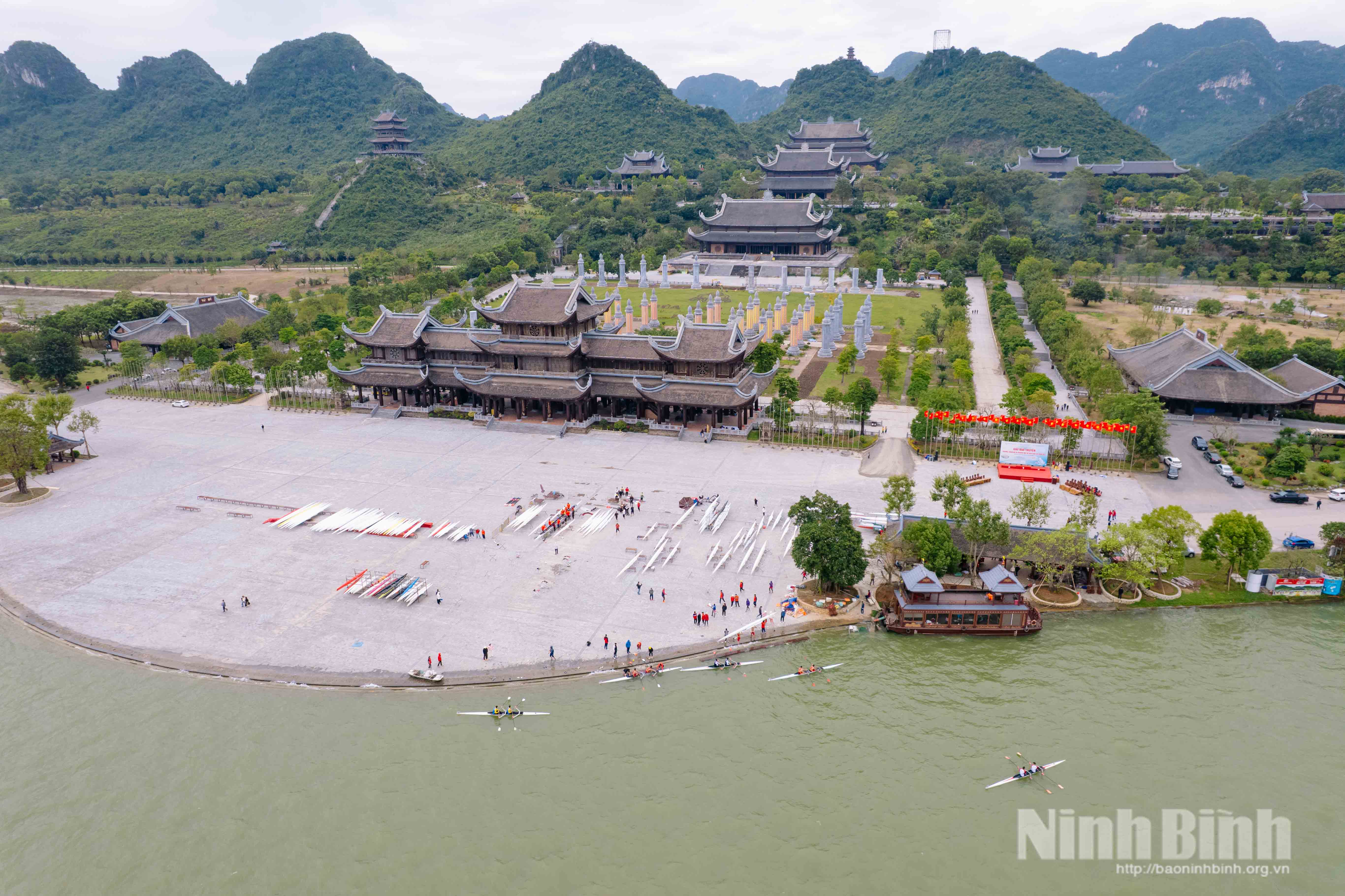 Sôi nổi, ấn tượng Giải đua thuyền rowing, canoeing và rowing máy vô ...